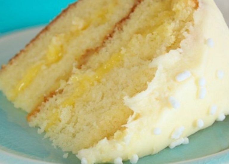 Lemon Cake with Lemon Filling and Lemon Butter Frosting Recipe ...